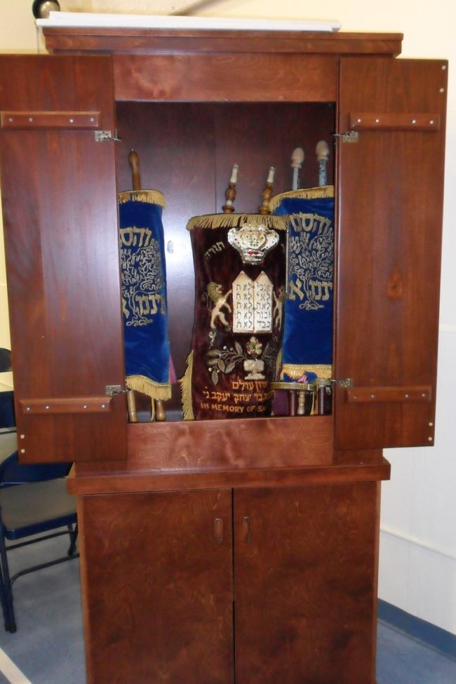 Aron Kodesh: DC-JPD | Yehuda Manufacturing Company